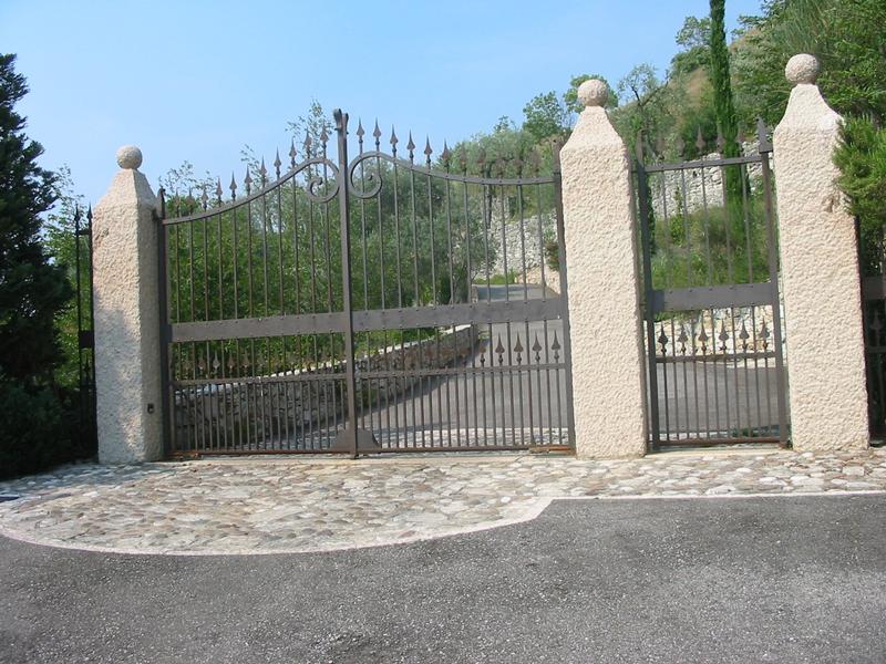 Gates Verona - Tomellini
